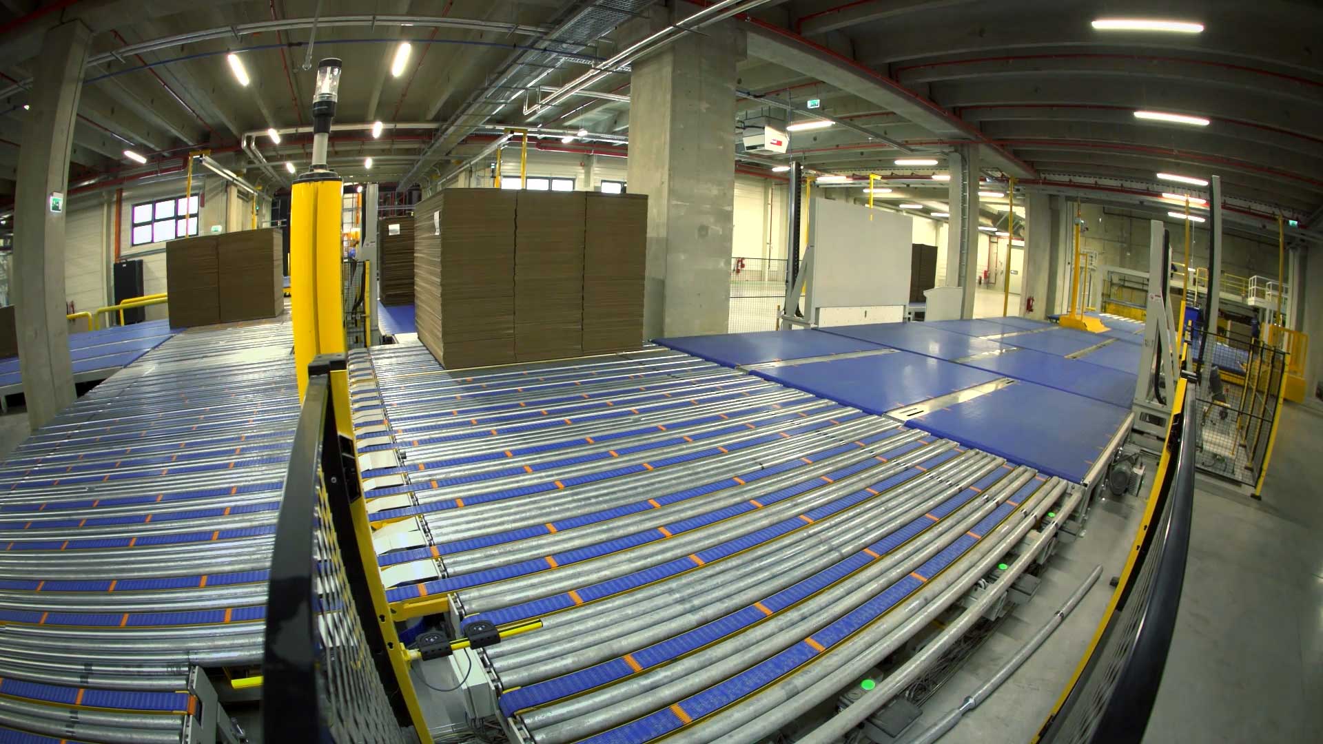 Handling and conveying for corrugated factories - Warak