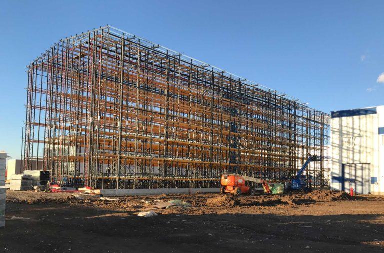 Vertical storage for work in progress cardboard - Warak logistics