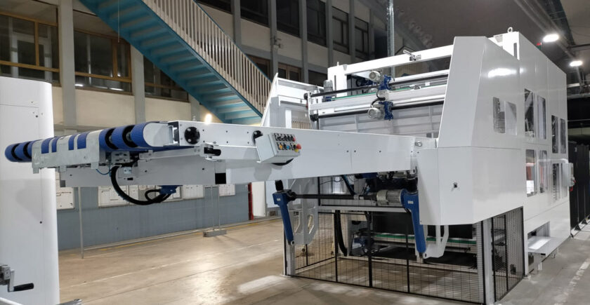 Dong Fang develops new models - Warak